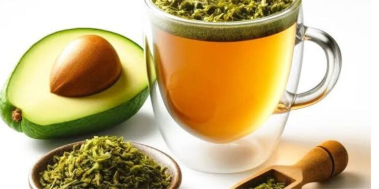 Avocado Seed Tea with Turmeric and Cinnamon: A Powerful Wellness Drink ...